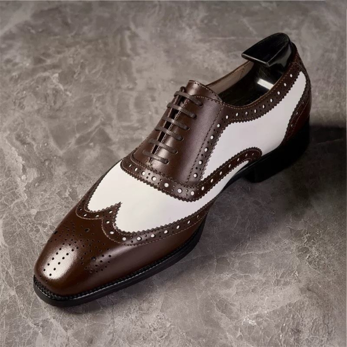 How to Wear Spectator Shoes?
